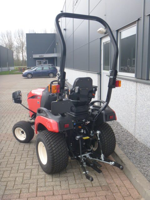 Yanmar SA221 4wd HST • VM Service