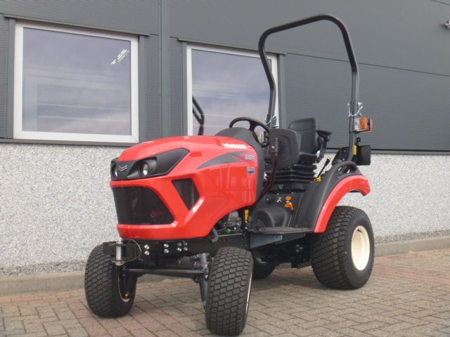 Yanmar SA221 4wd HST • VM Service