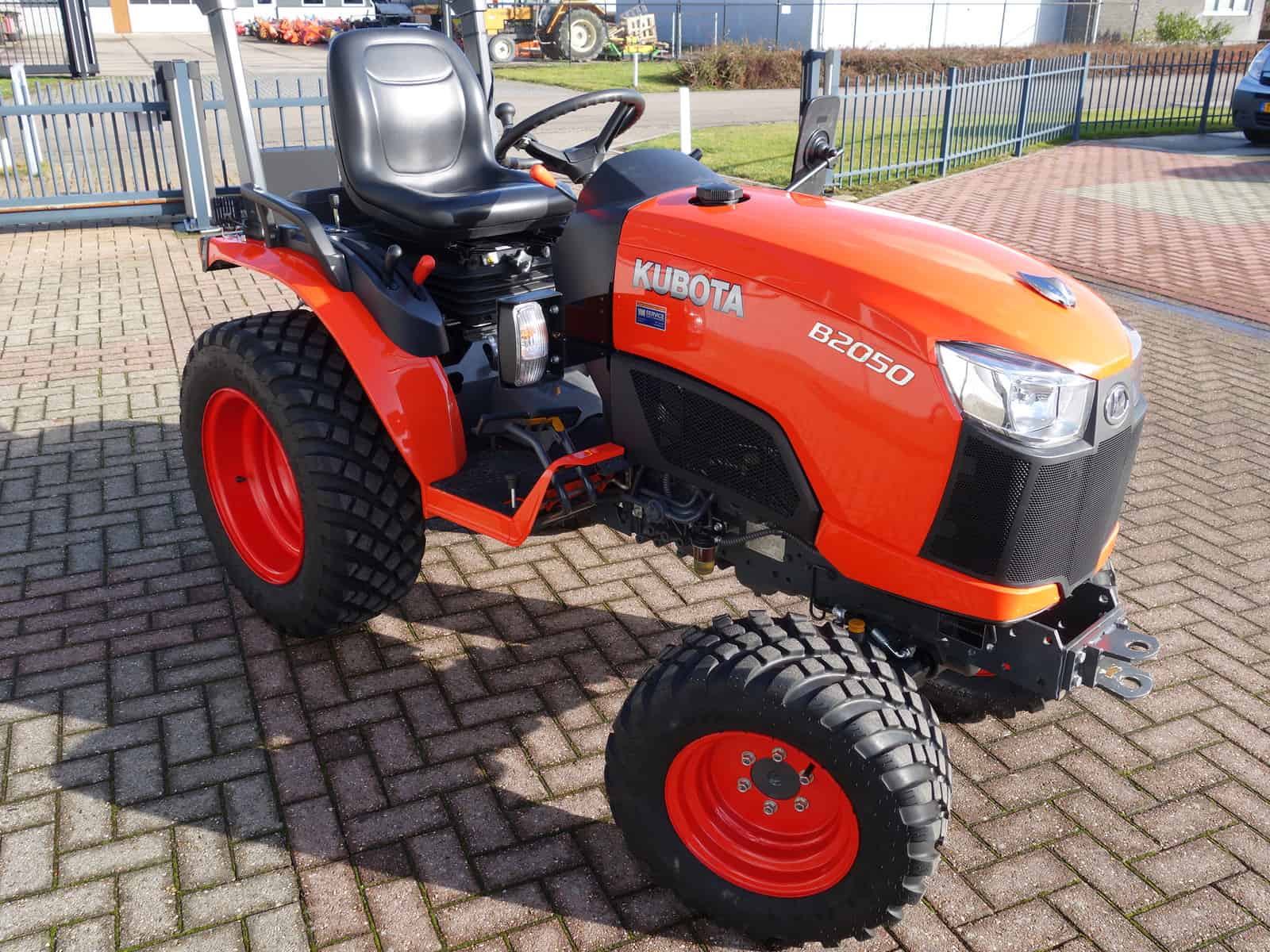 Kubota B2050 4wd • VM Service