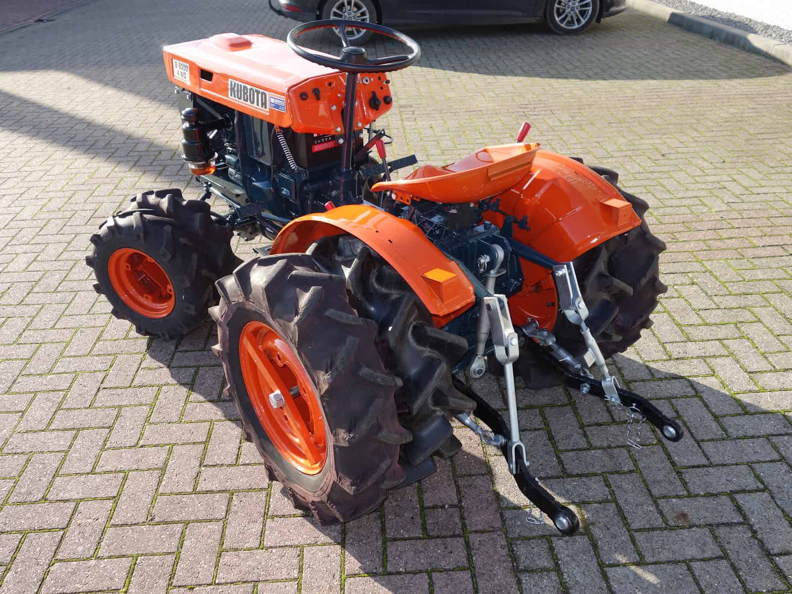 Kubota B6000 Tiller at Shanita Parker blog