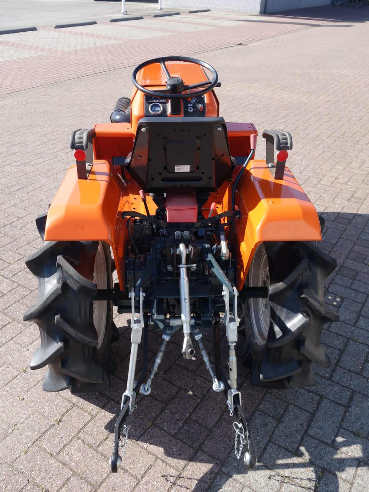 Kubota B1400 4wd • VM Service