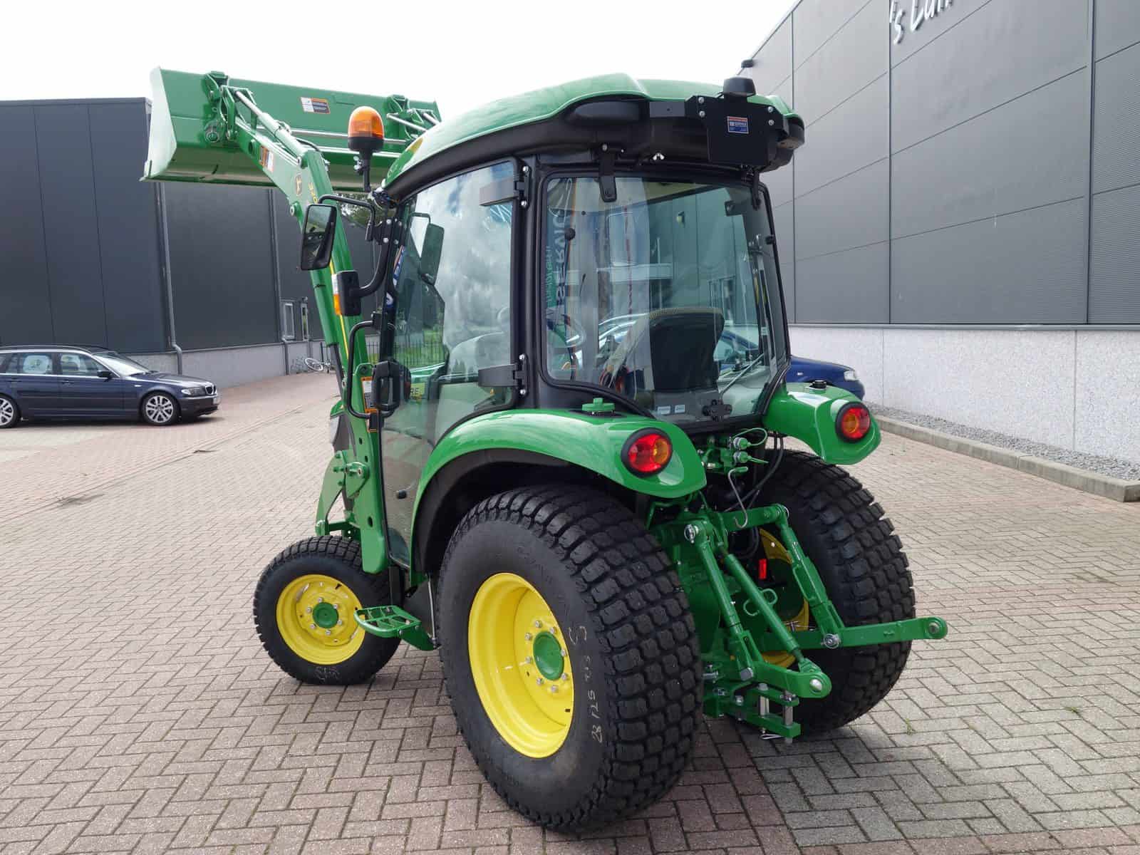 John Deere 3045R 4wd HST • VM Service