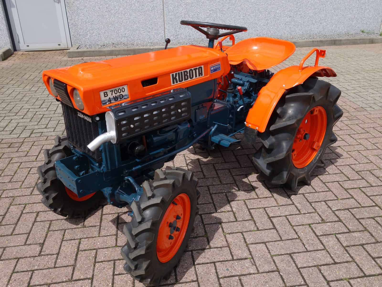 Kubota B7000 4wd • VM Service