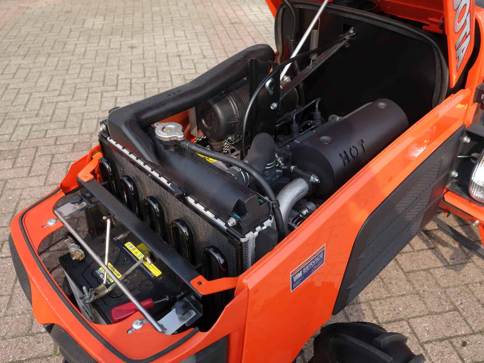 Kubota B2230 4wd HST • VM Service