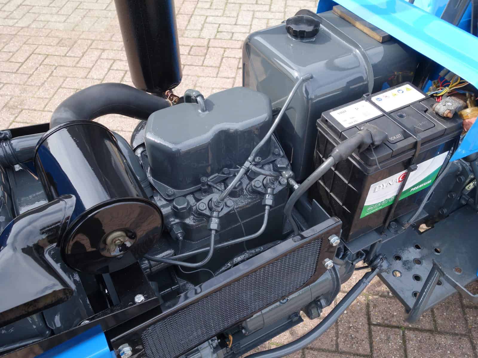 Mitsubishi D1500 4wd • VM Service