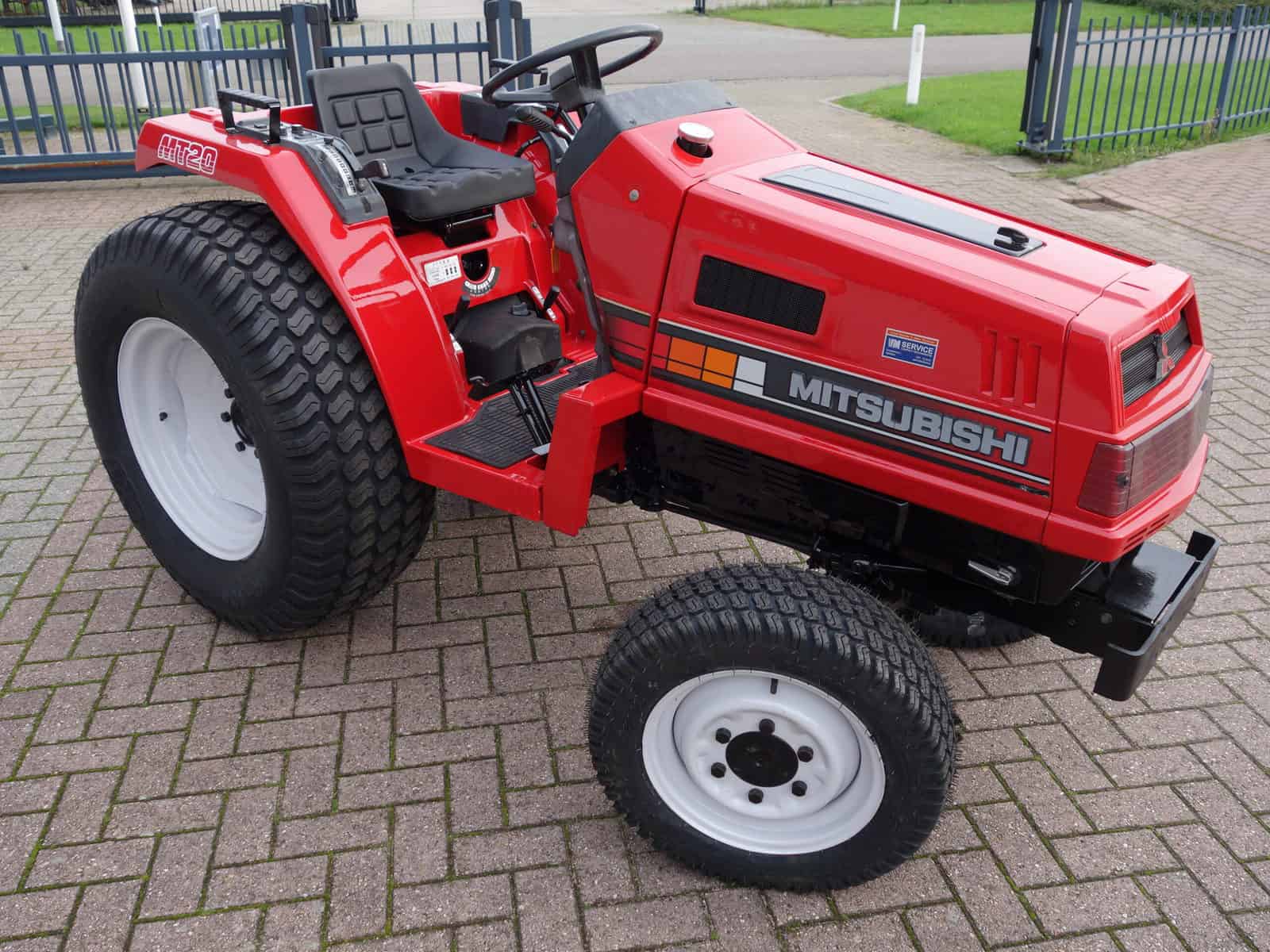 Mitsubishi MT20 4wd • VM Service