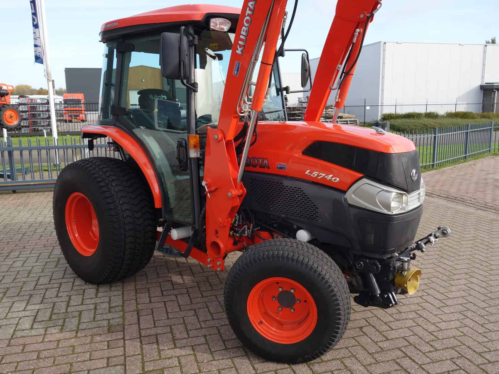 Kubota L5740 4wd HST • VM Service