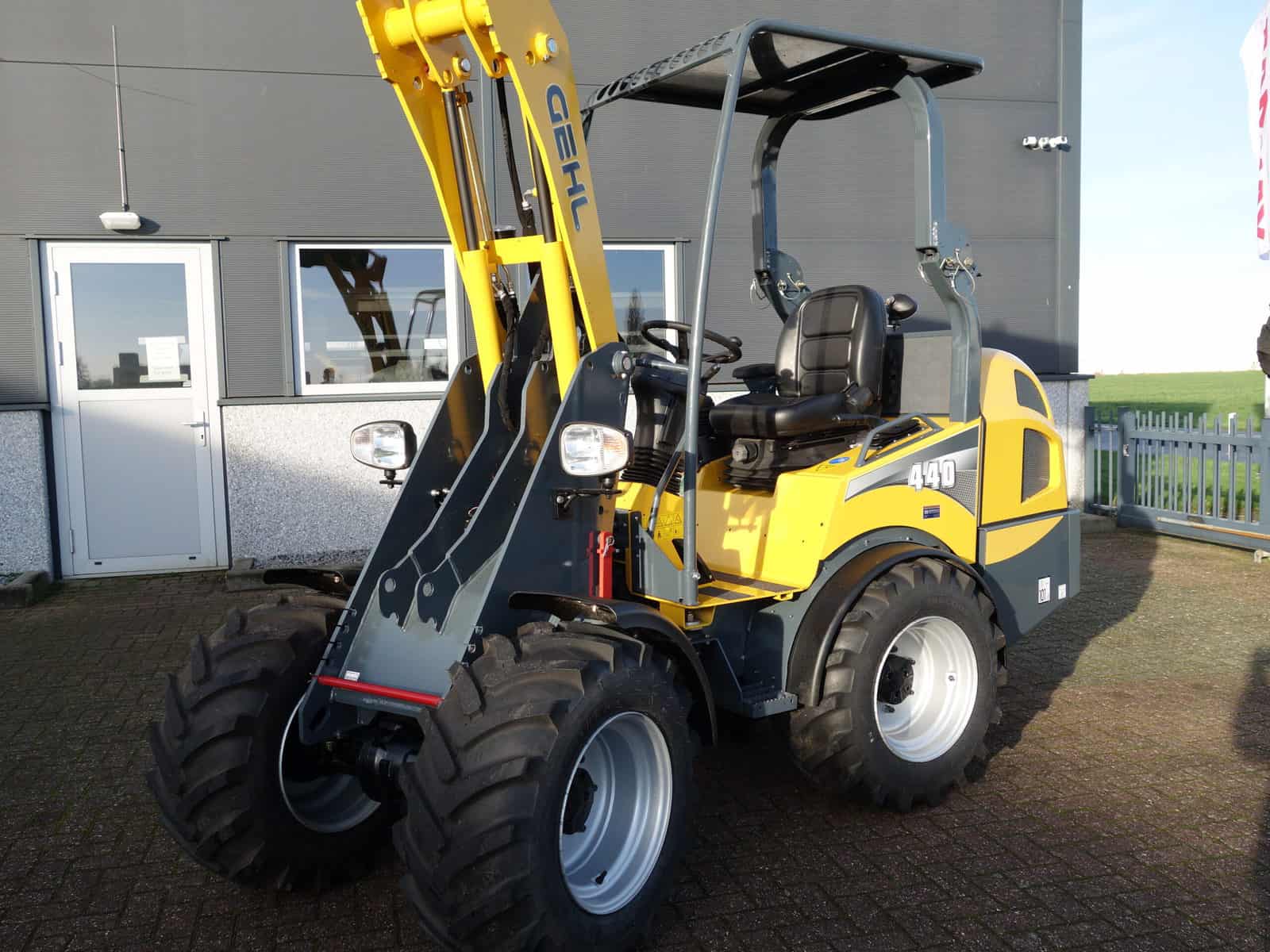 Gehl AL440 Mustang • VM Service