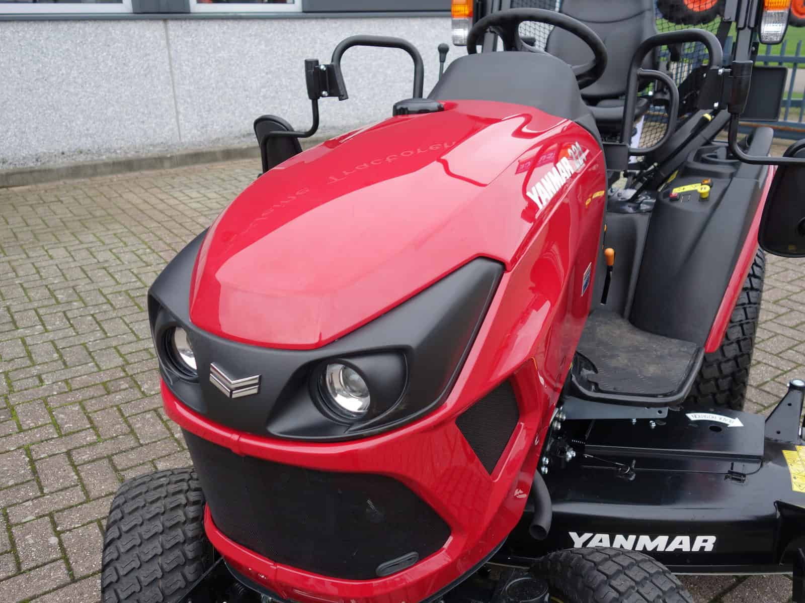 Yanmar SA221 4wd HST • VM Service