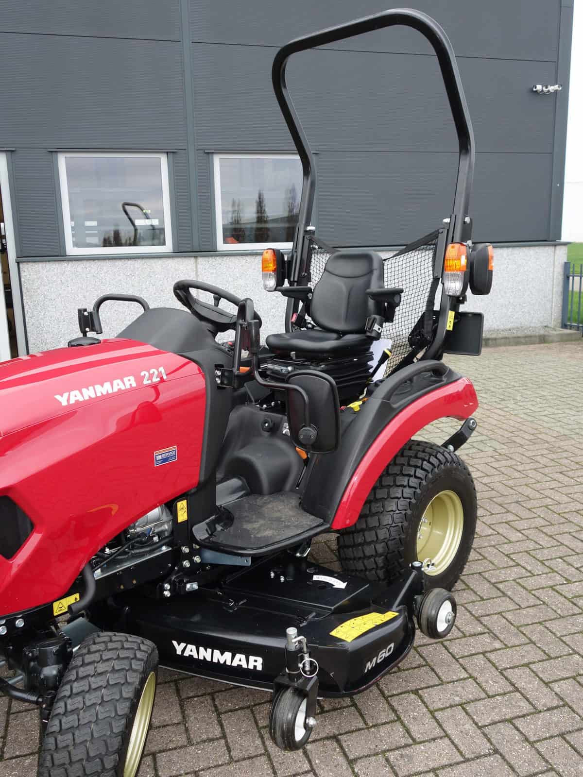 Yanmar SA221 4wd HST • VM Service