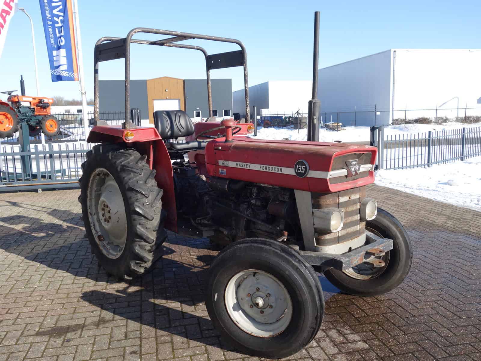 MF135 2wd • VM Service