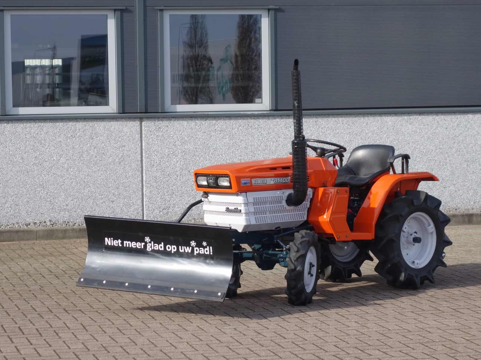 Kubota B1400 4wd • VM Service