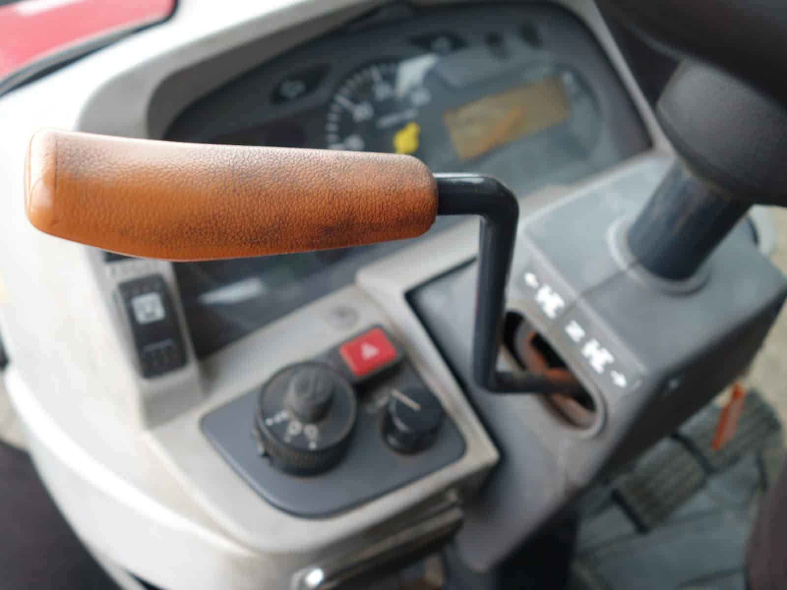 MF 1547 4wd • VM Service