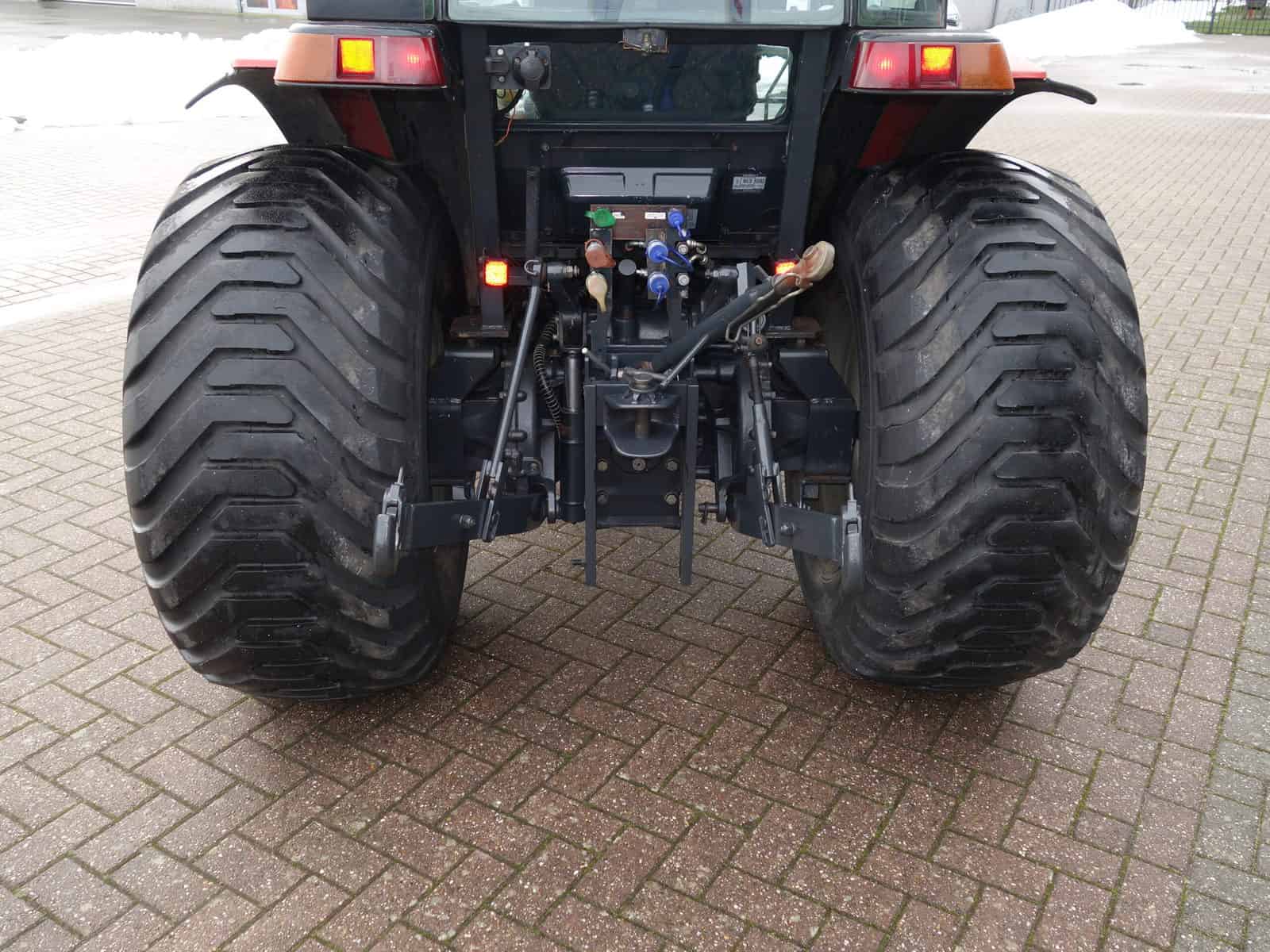 MF 1547 4wd • VM Service