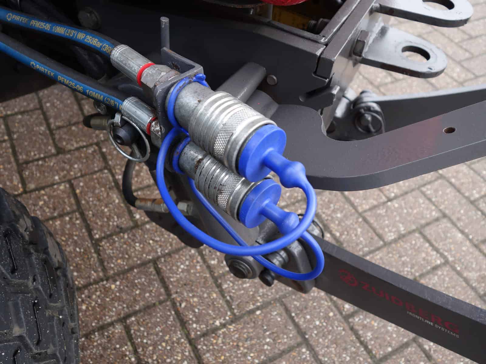 MF 1547 4wd • VM Service