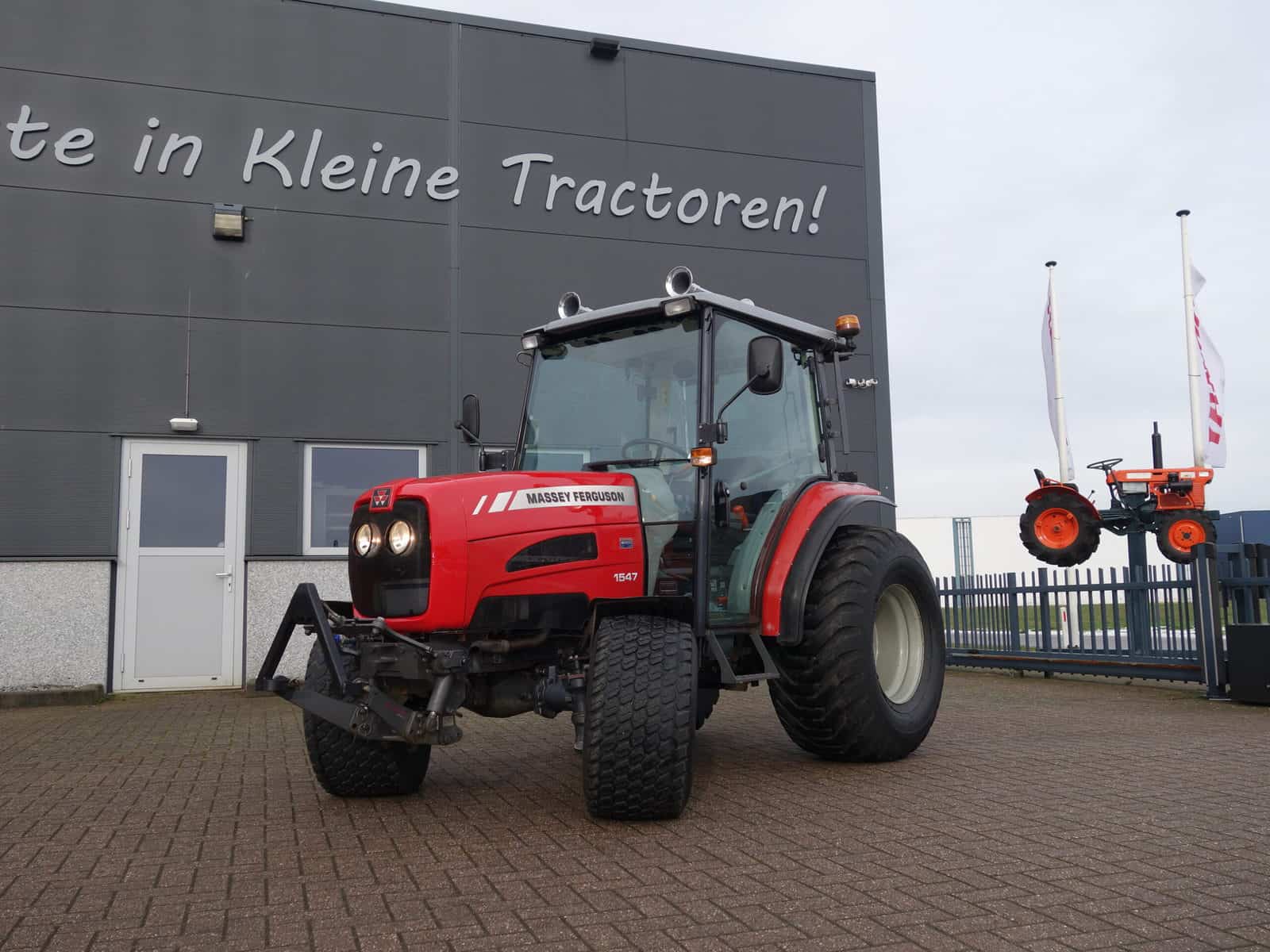 MF 1547 4wd • VM Service