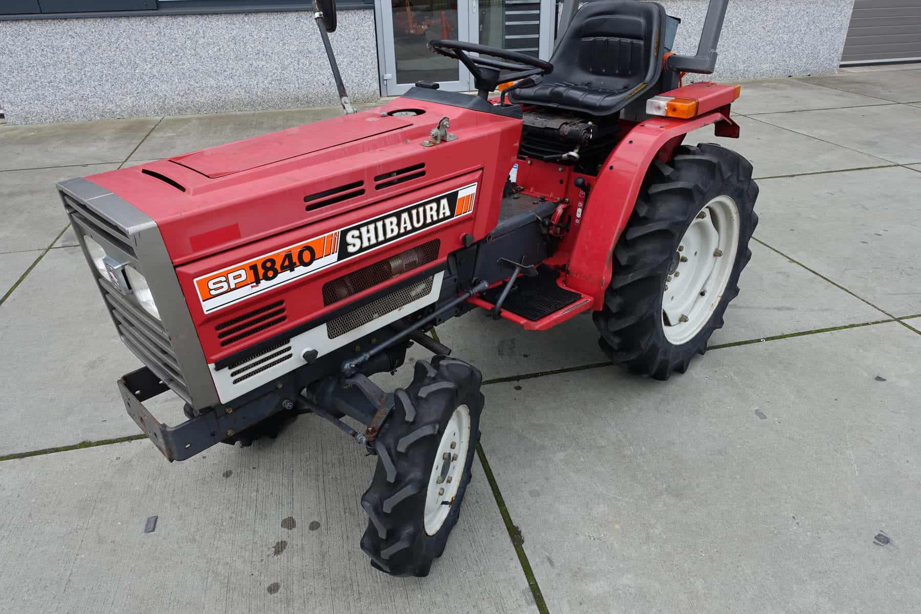 Shibaura SP1840 4wd • VM Service