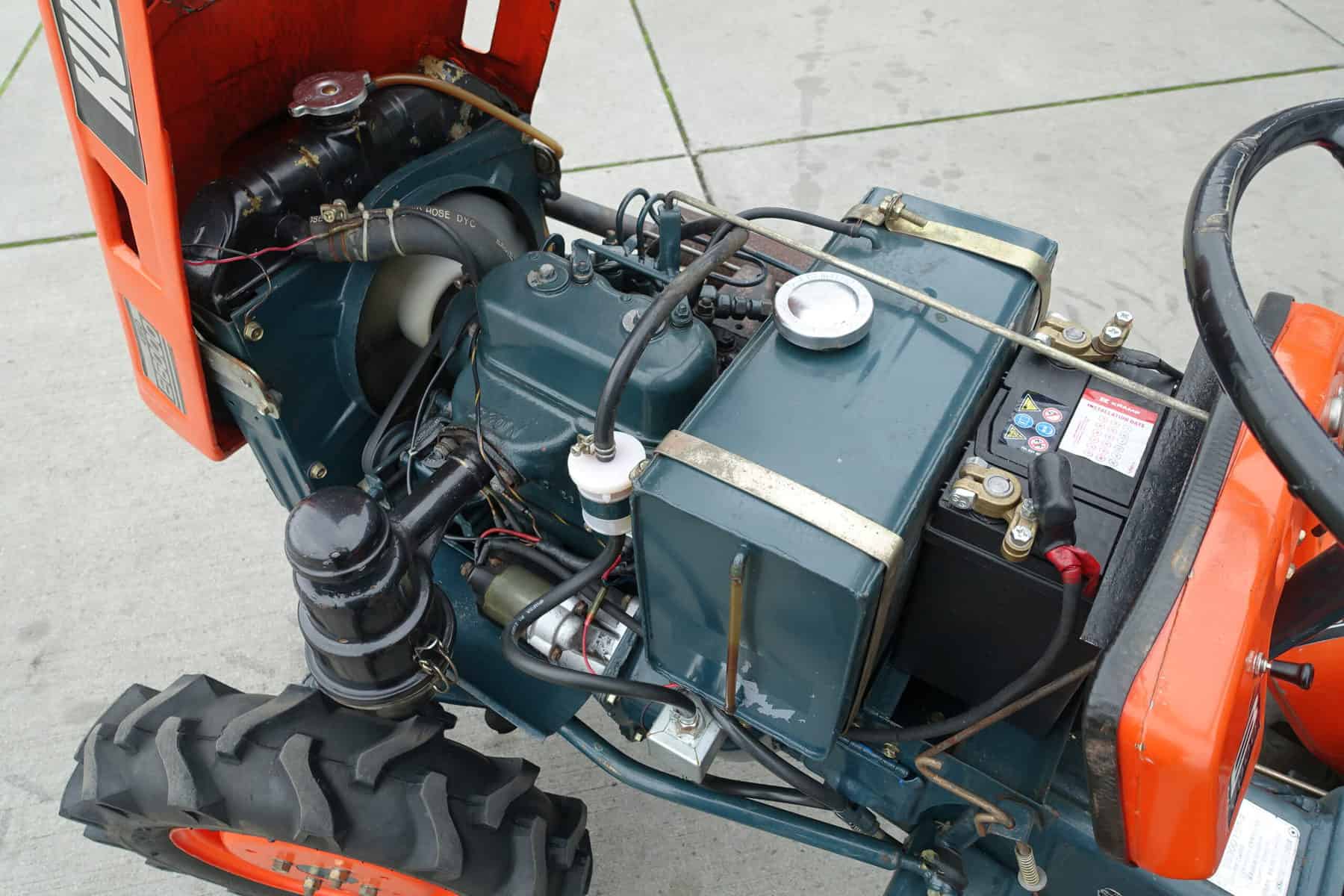 Kubota B6000 4wd • VM Service