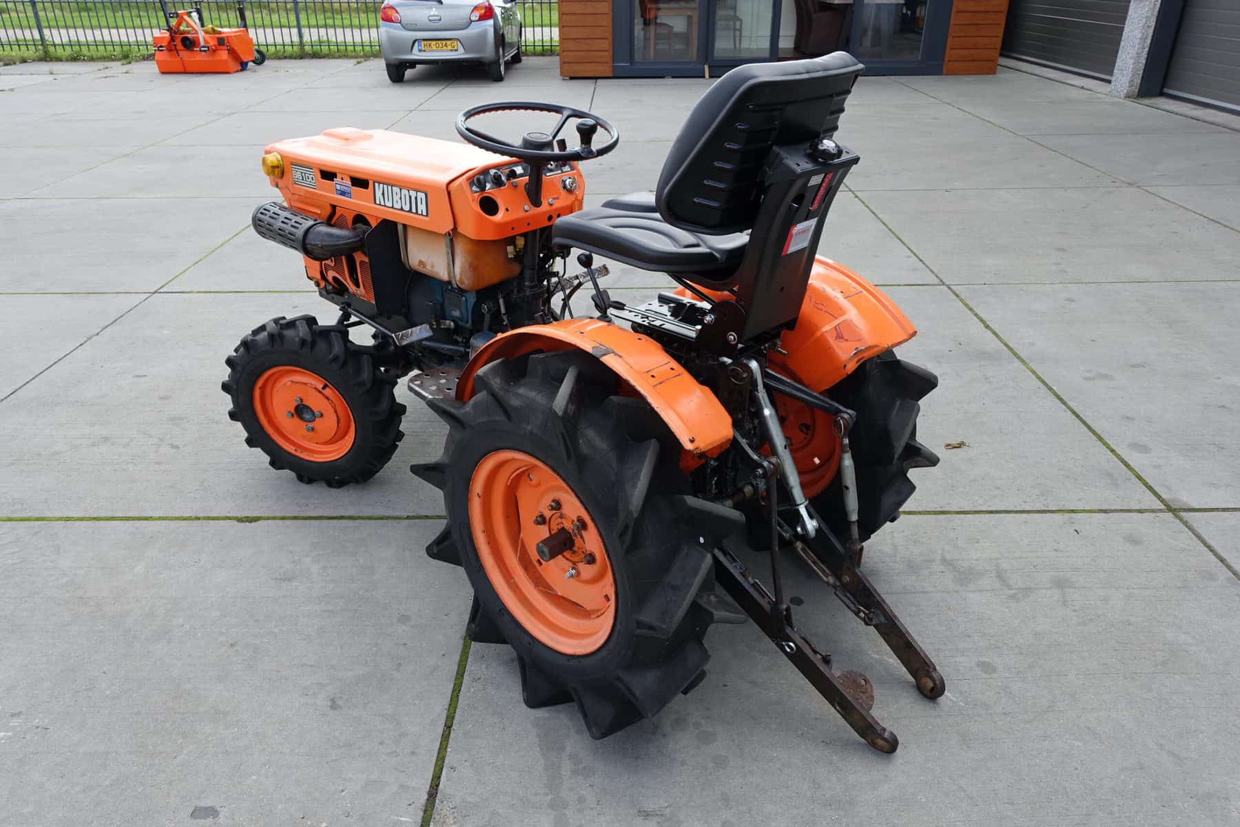 Kubota B6100 4wd • VM Service