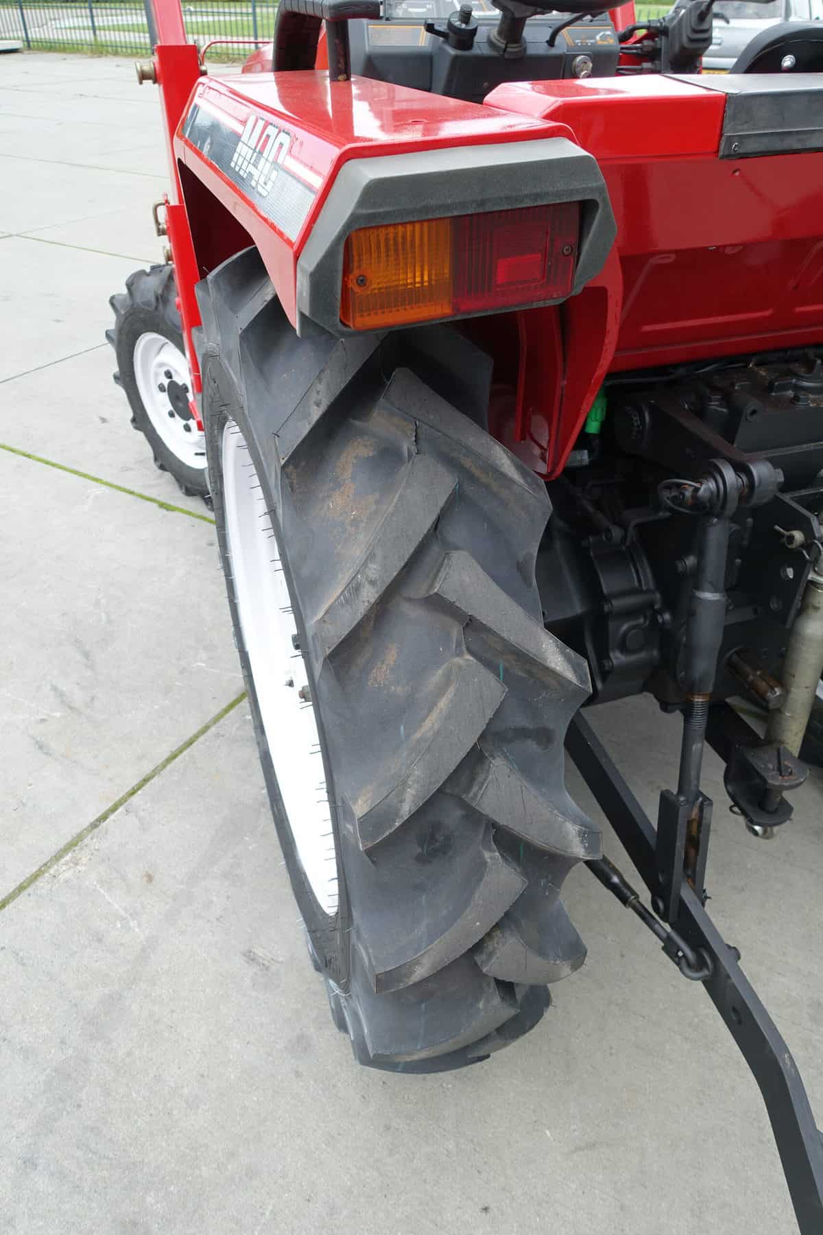 Mitsubishi MT23 4wd • VM Service