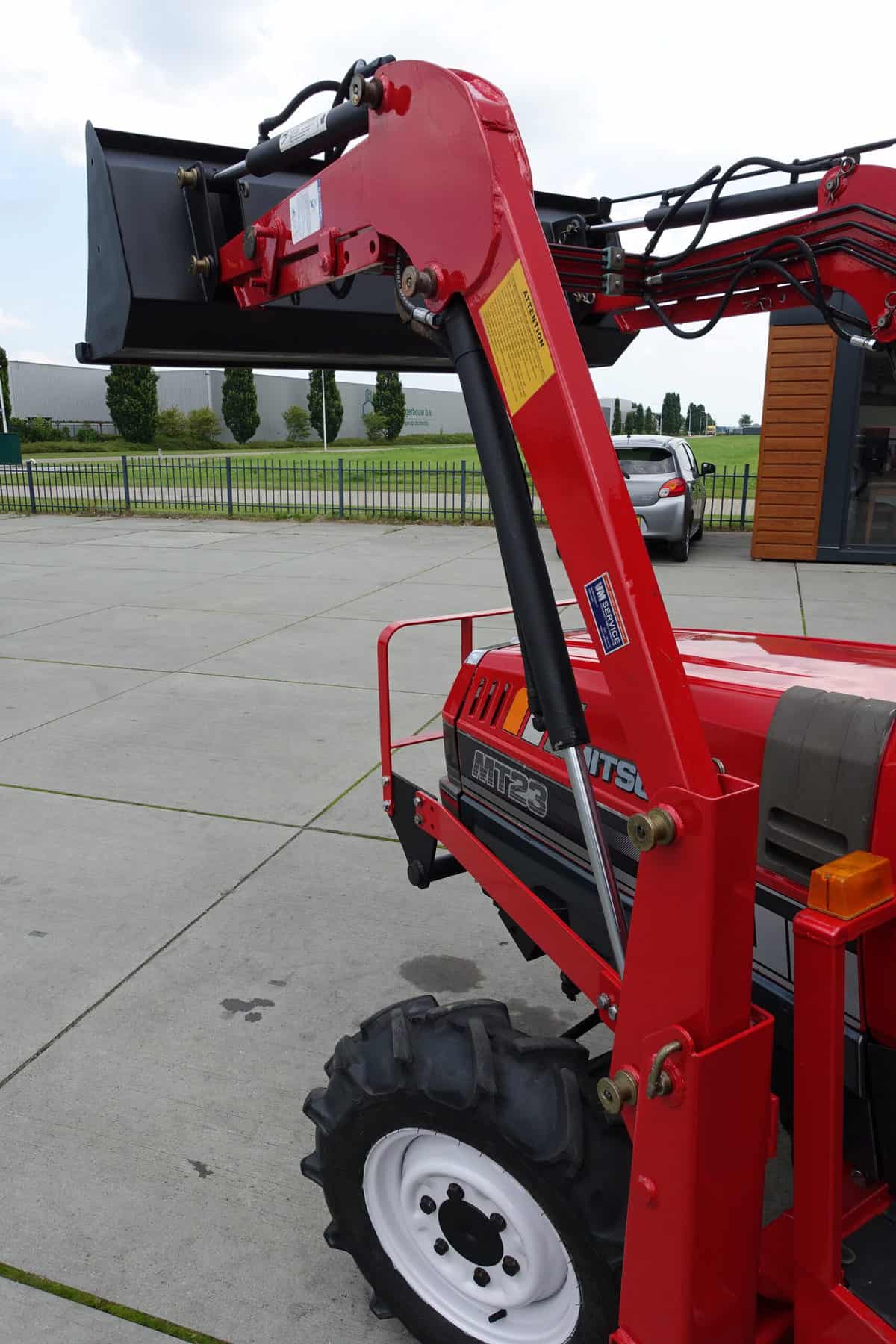 Mitsubishi MT23 4wd • VM Service