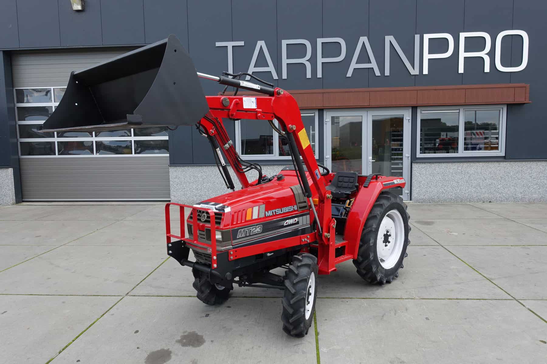 Mitsubishi MT23 4wd • VM Service