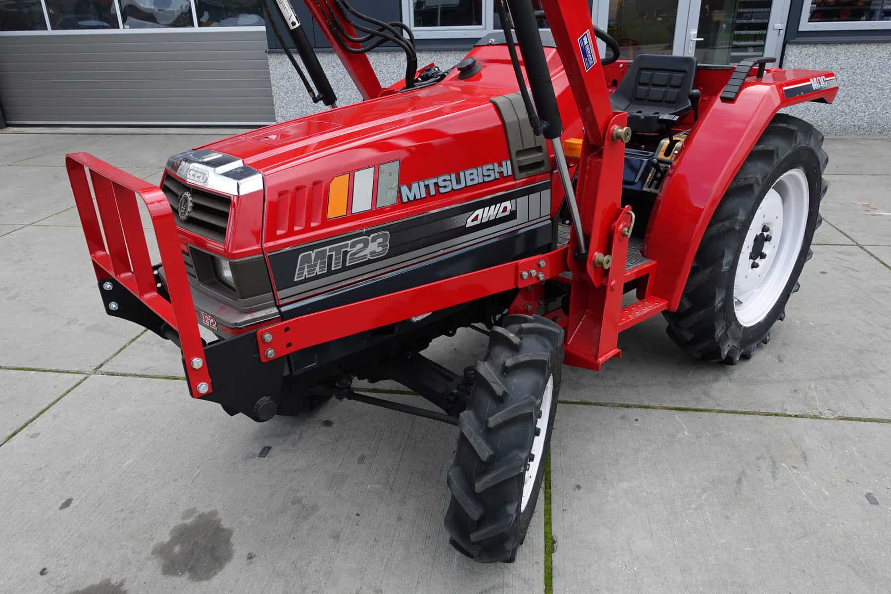 Mitsubishi MT23 4wd • VM Service