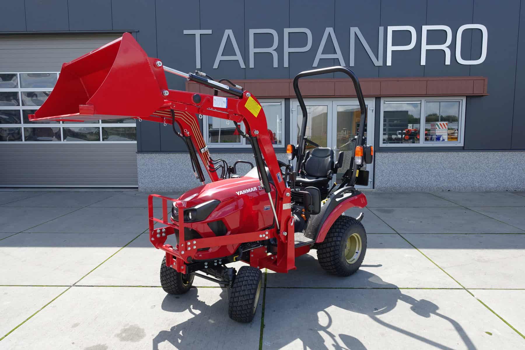 Yanmar SA221 4wd HST • VM Service