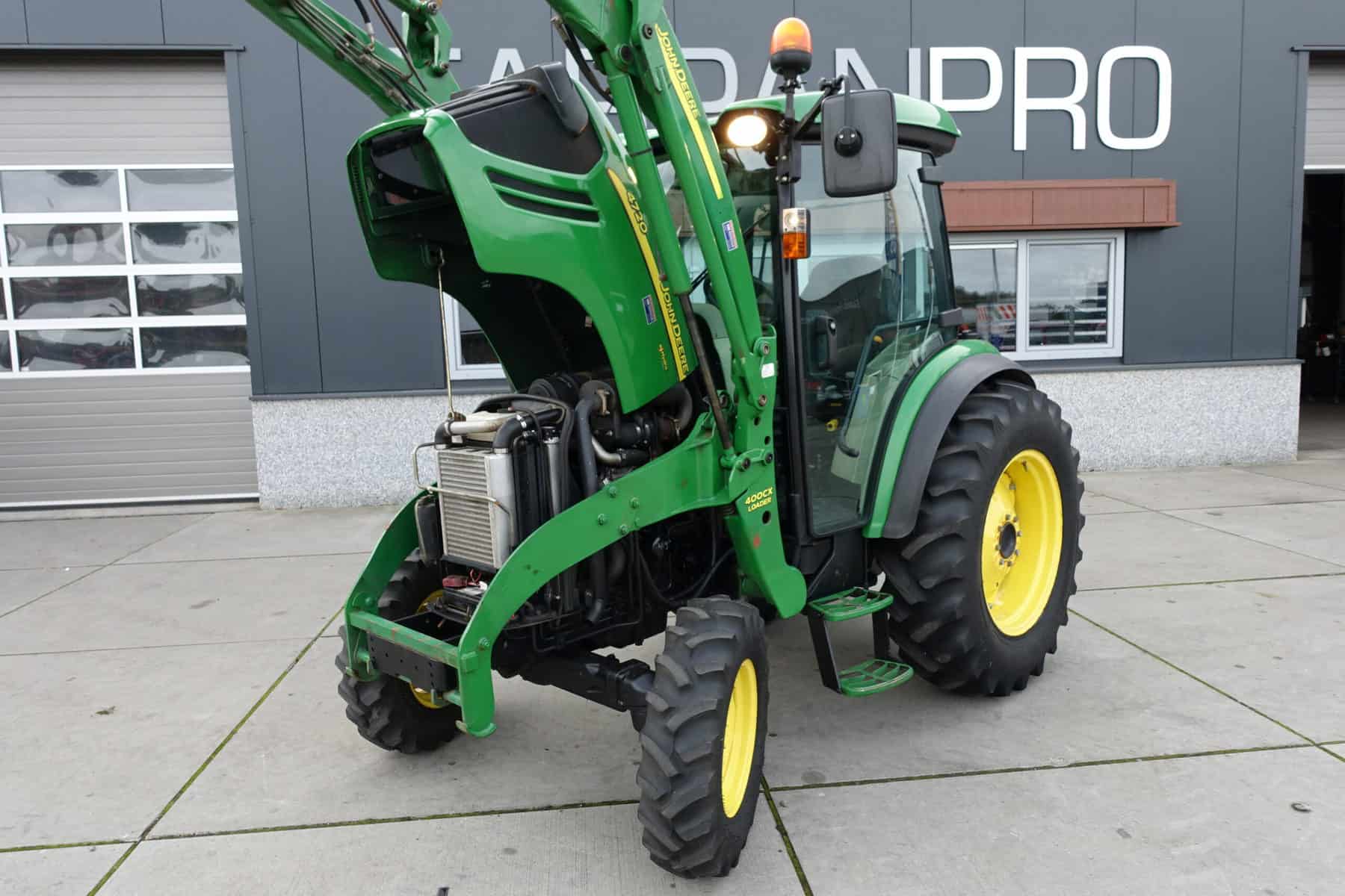 John Deere 4720 4wd • VM Service
