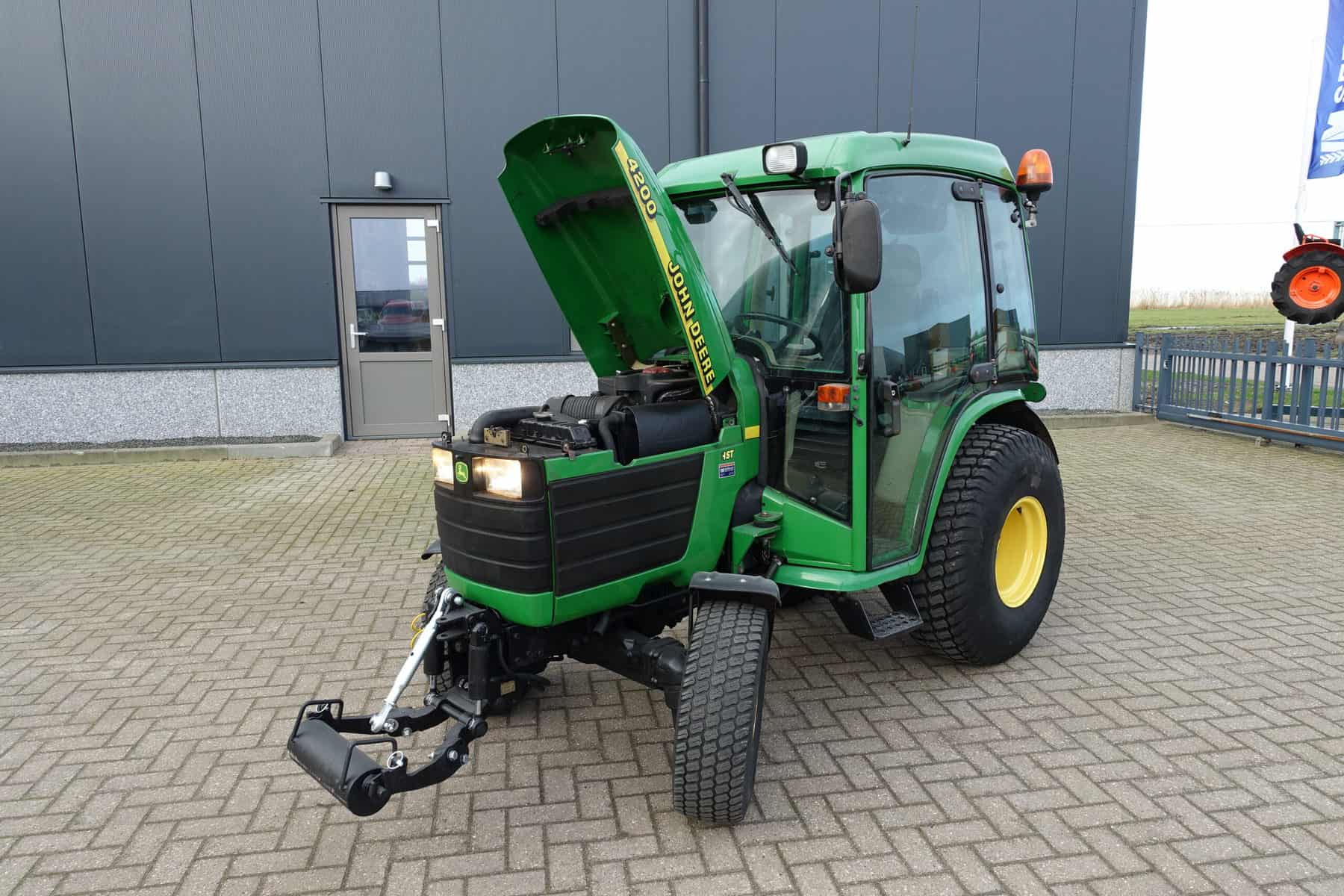 John Deere 4200 4wd HST • VM Service