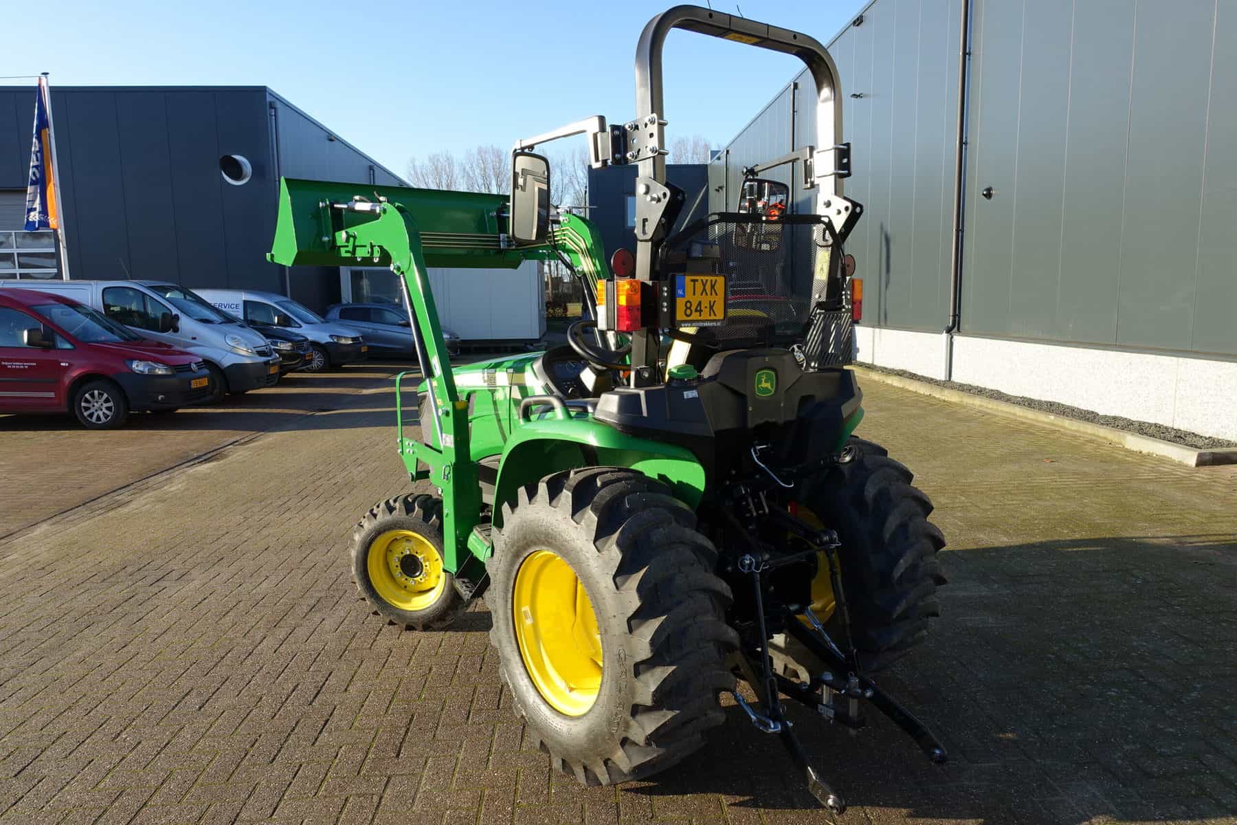 John Deere 3038e 4wd HST • VM Service
