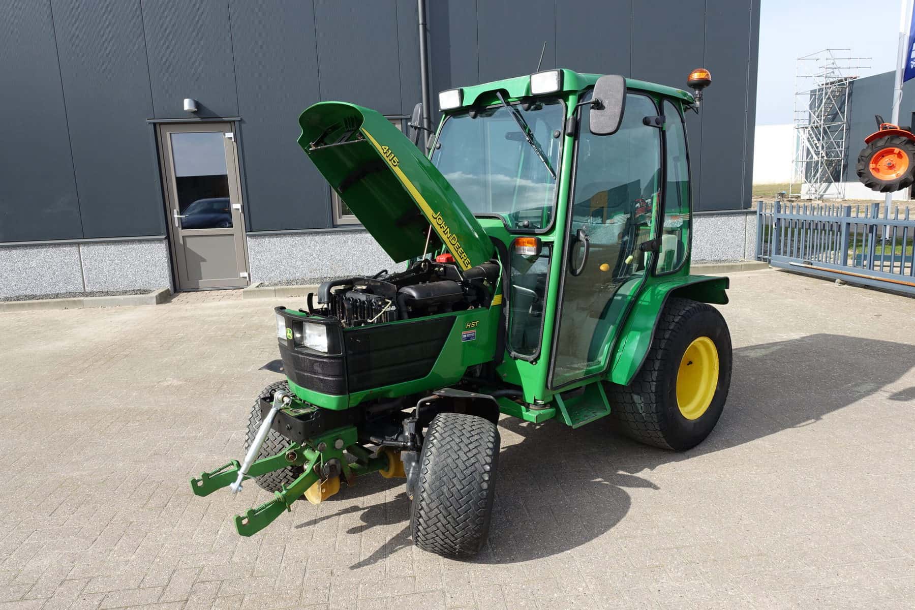 John Deere 4115 4wd HST • VM Service