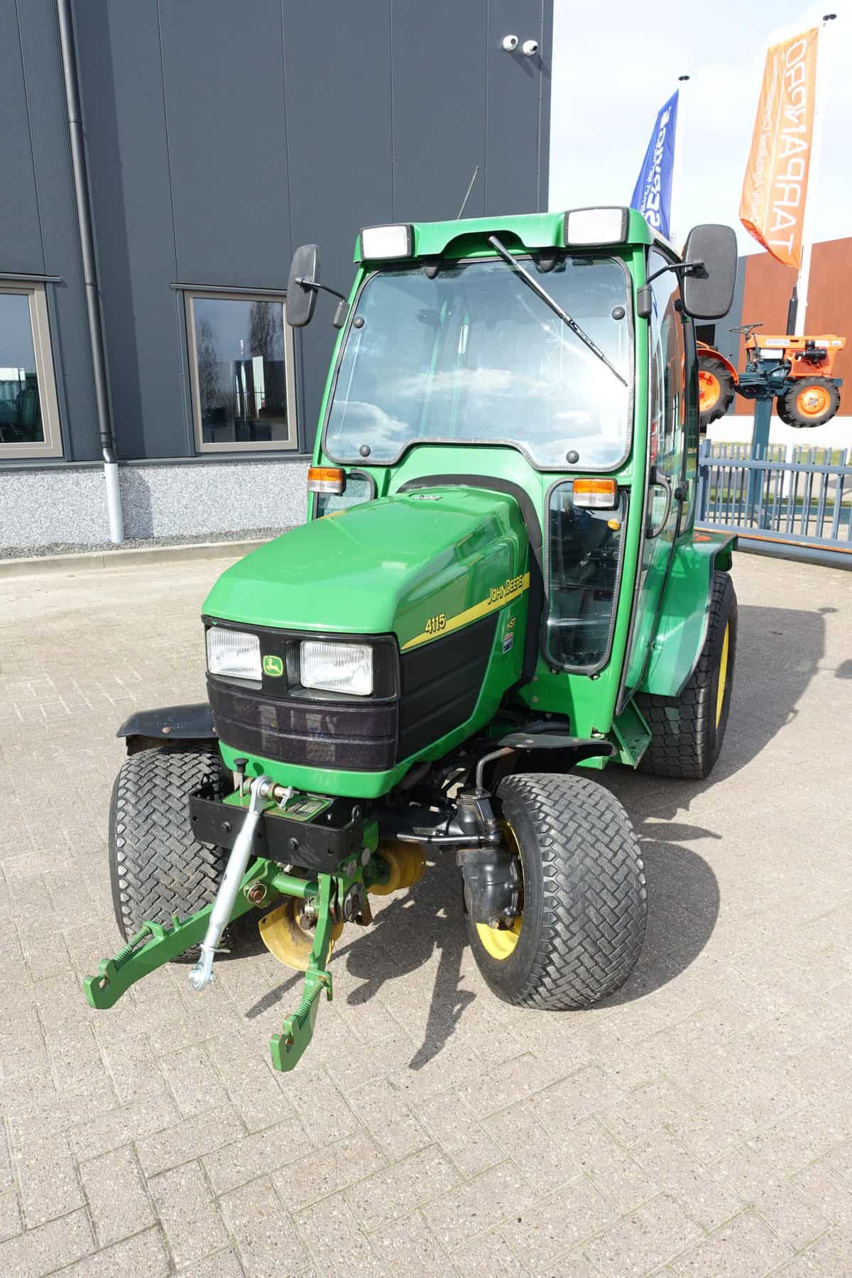 John Deere 4115 4wd HST • VM Service