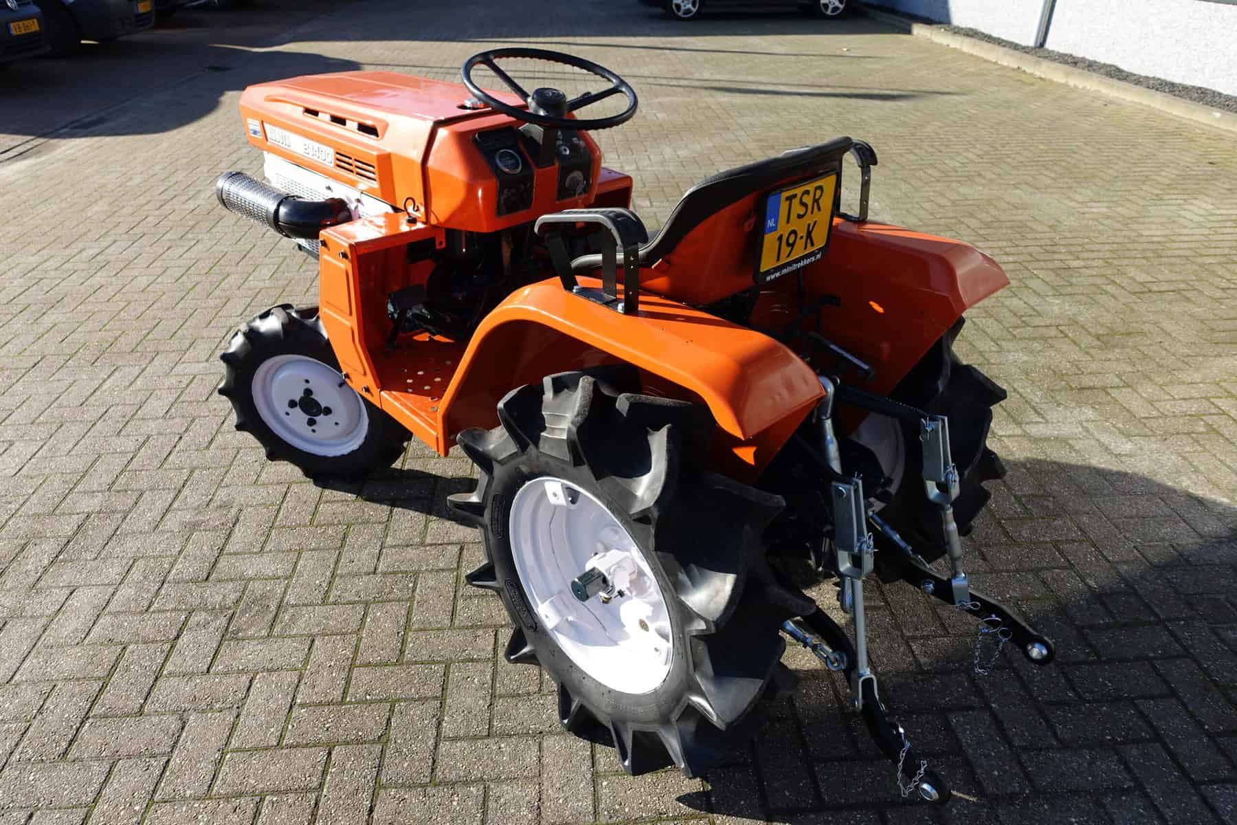 Kubota B1400 4wd • VM Service