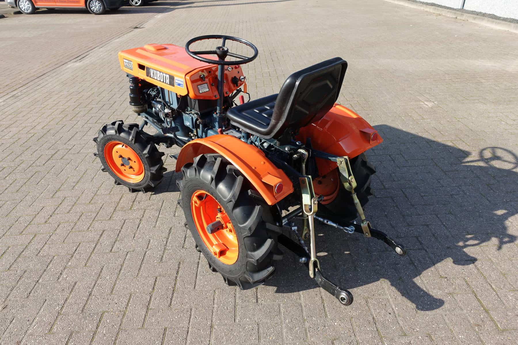 Kubota B6000 4wd • VM Service