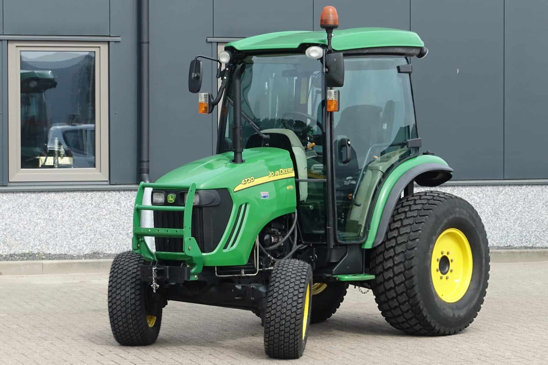 John Deere 4720 4wd HST • VM Service