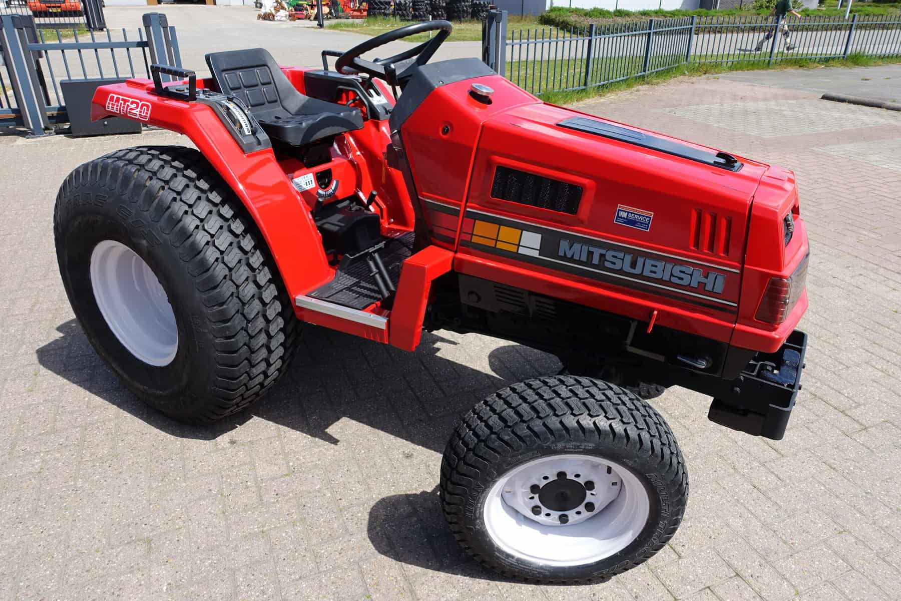 Mitsubishi MT20 4wd • VM Service