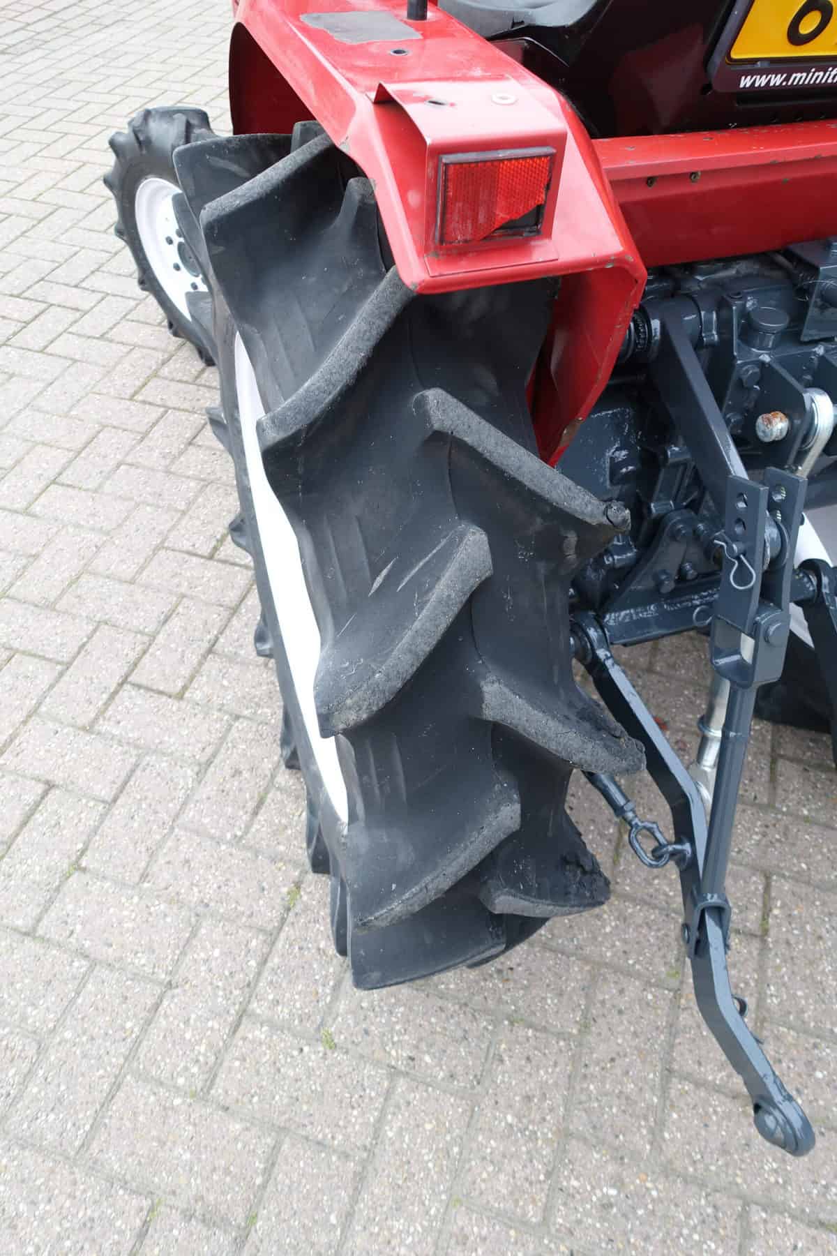 Shibaura SP1540 4wd • VM Service