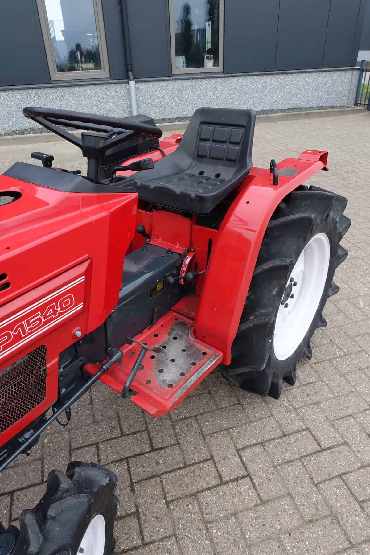 Shibaura SP1540 4wd • VM Service