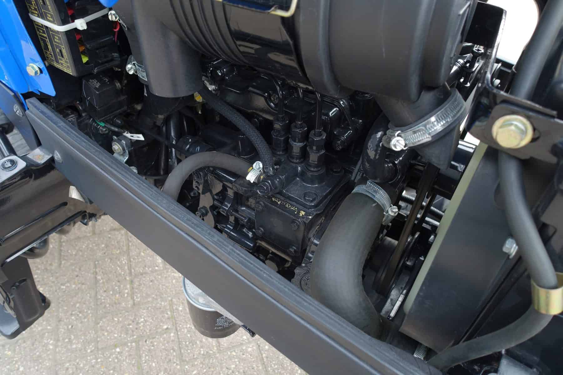 Solis 26 4wd • VM Service