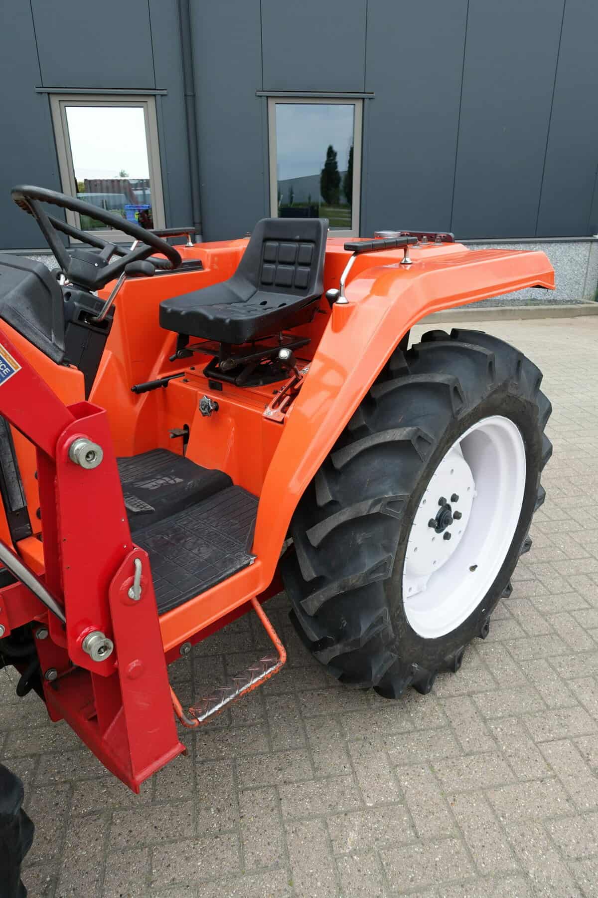 Hinomoto N249 4wd • VM Service