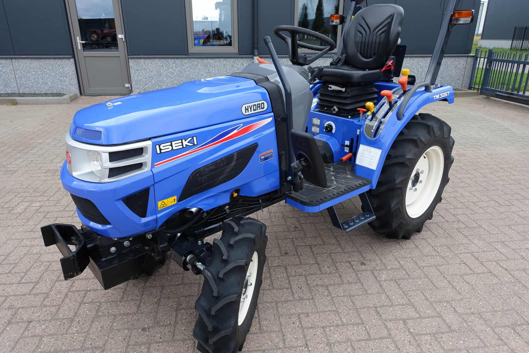 Iseki TM3267 4wd HST • VM Service