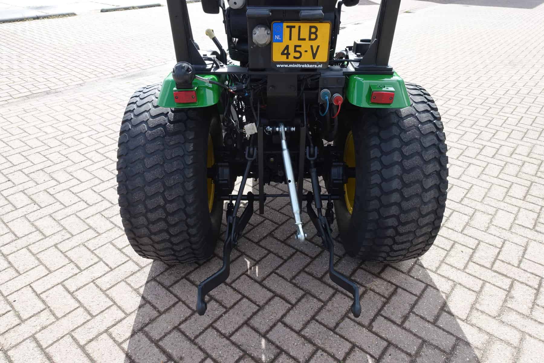 John Deere 2520 4wd HST • VM Service