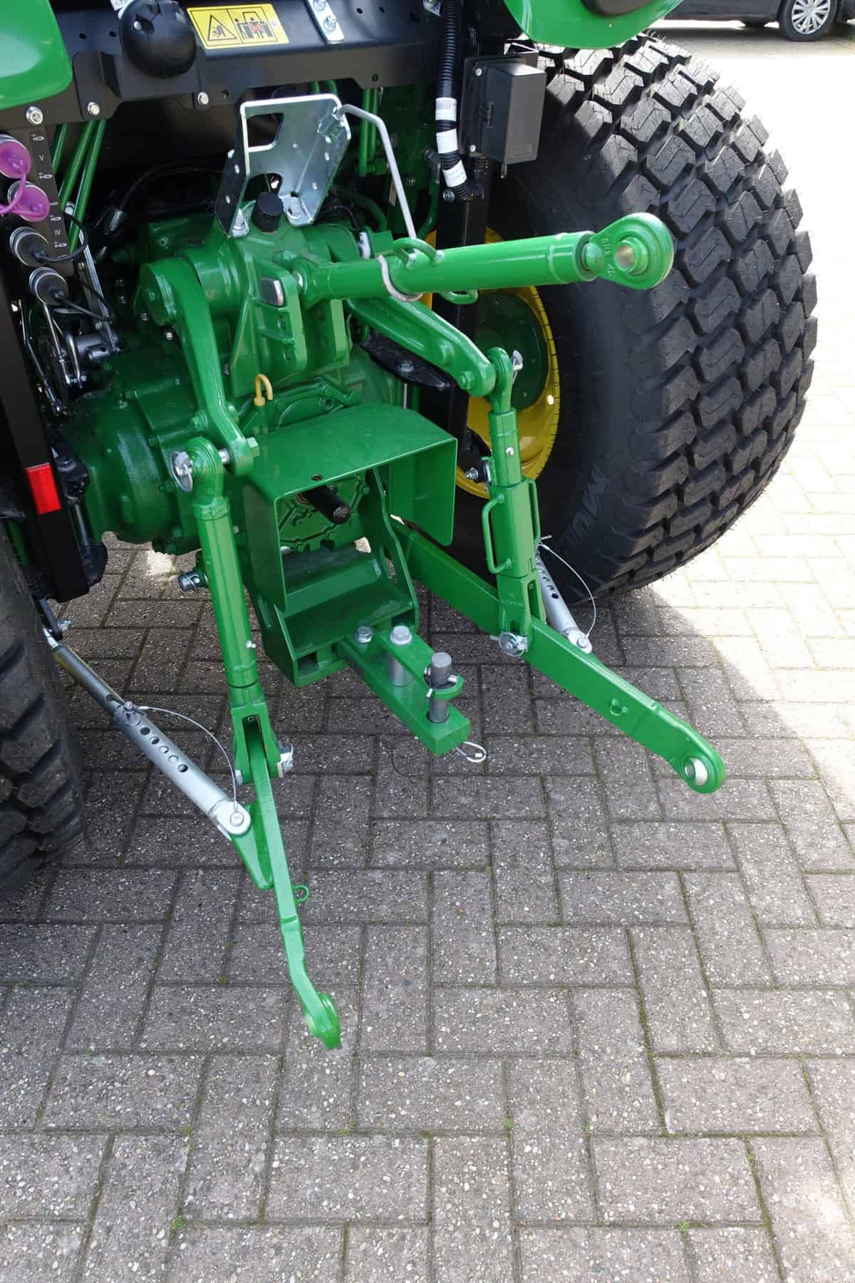 John Deere 4066R 4wd HST • VM Service