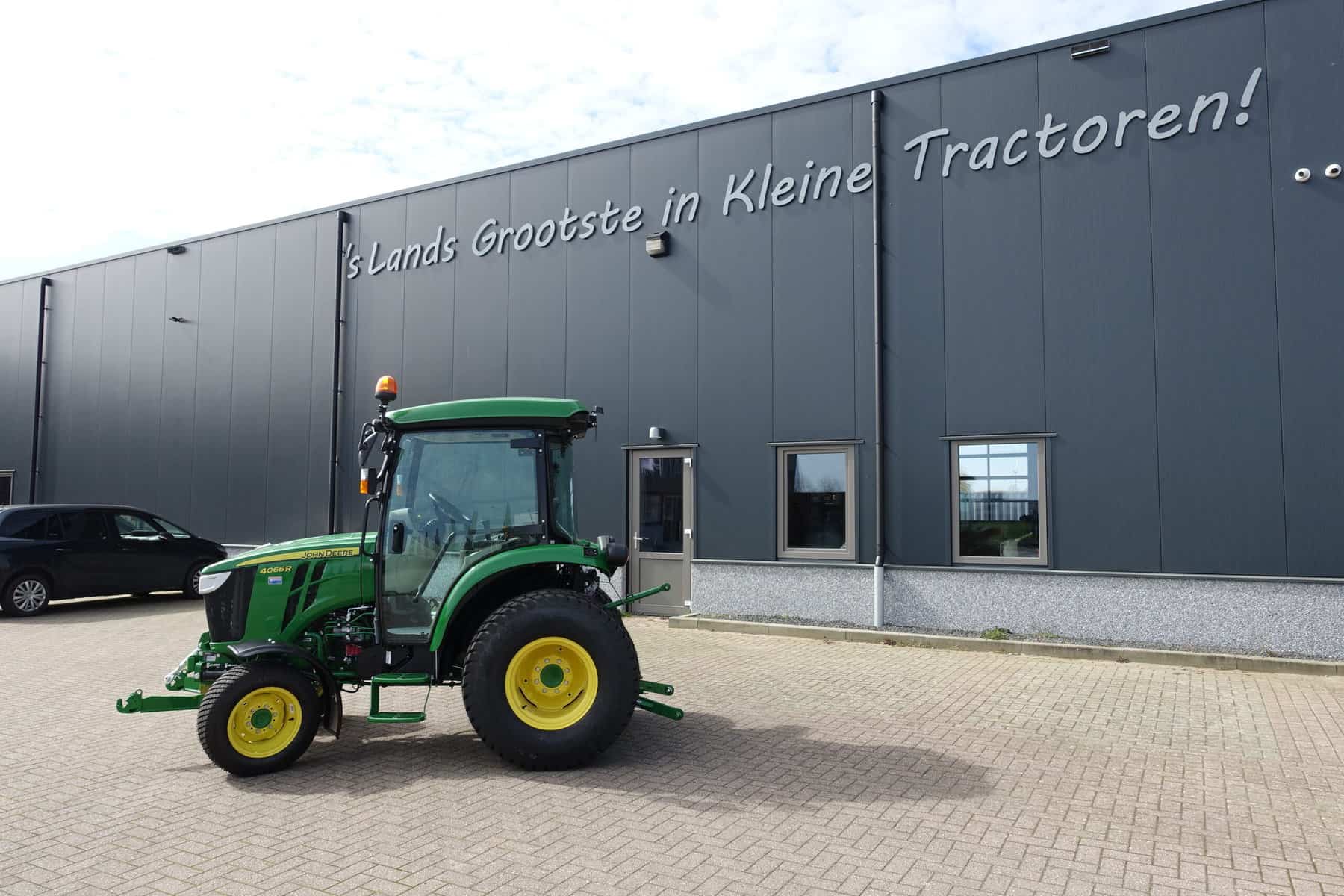 John Deere 4066R 4wd HST • VM Service