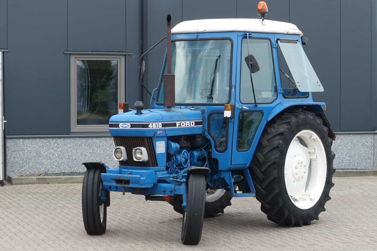 Ford 4610 2wd • VM Service