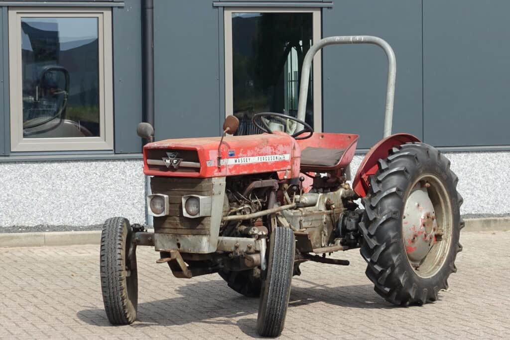 MF130 2wd • VM Service