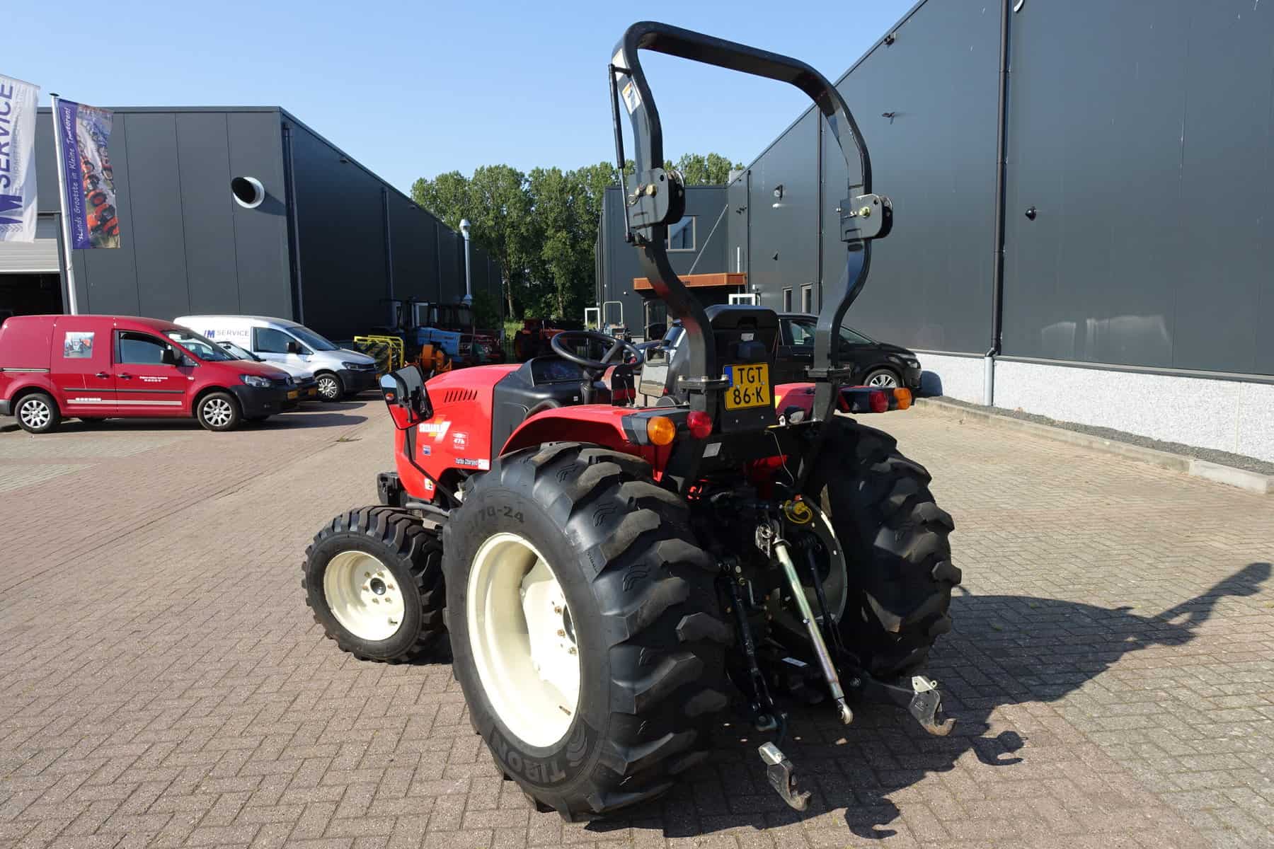 Shibaura SB47H 4wd HST • VM Service