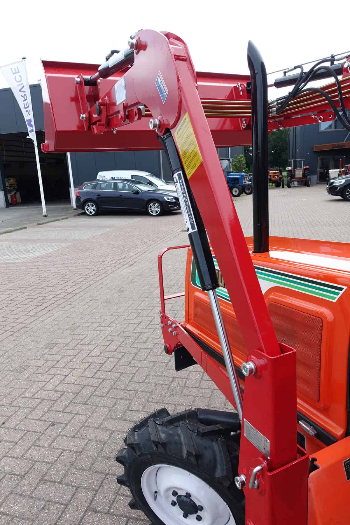 Hinomoto N239 4wd • VM Service