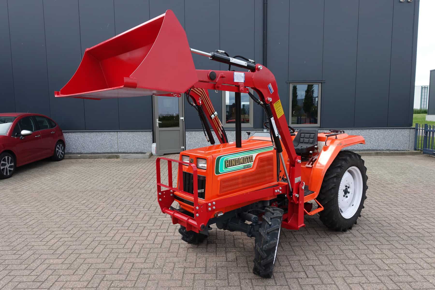 Hinomoto N239 4wd • VM Service